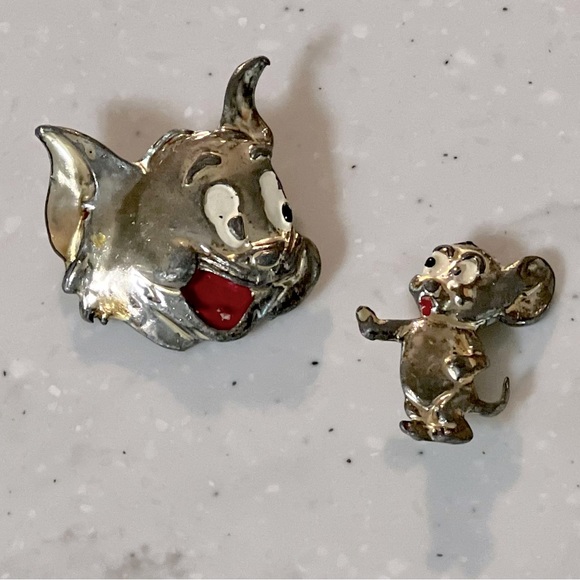 Tom and Jerry | Jewelry | Vintage Kitsch Style Metal And Enamel Tom ...